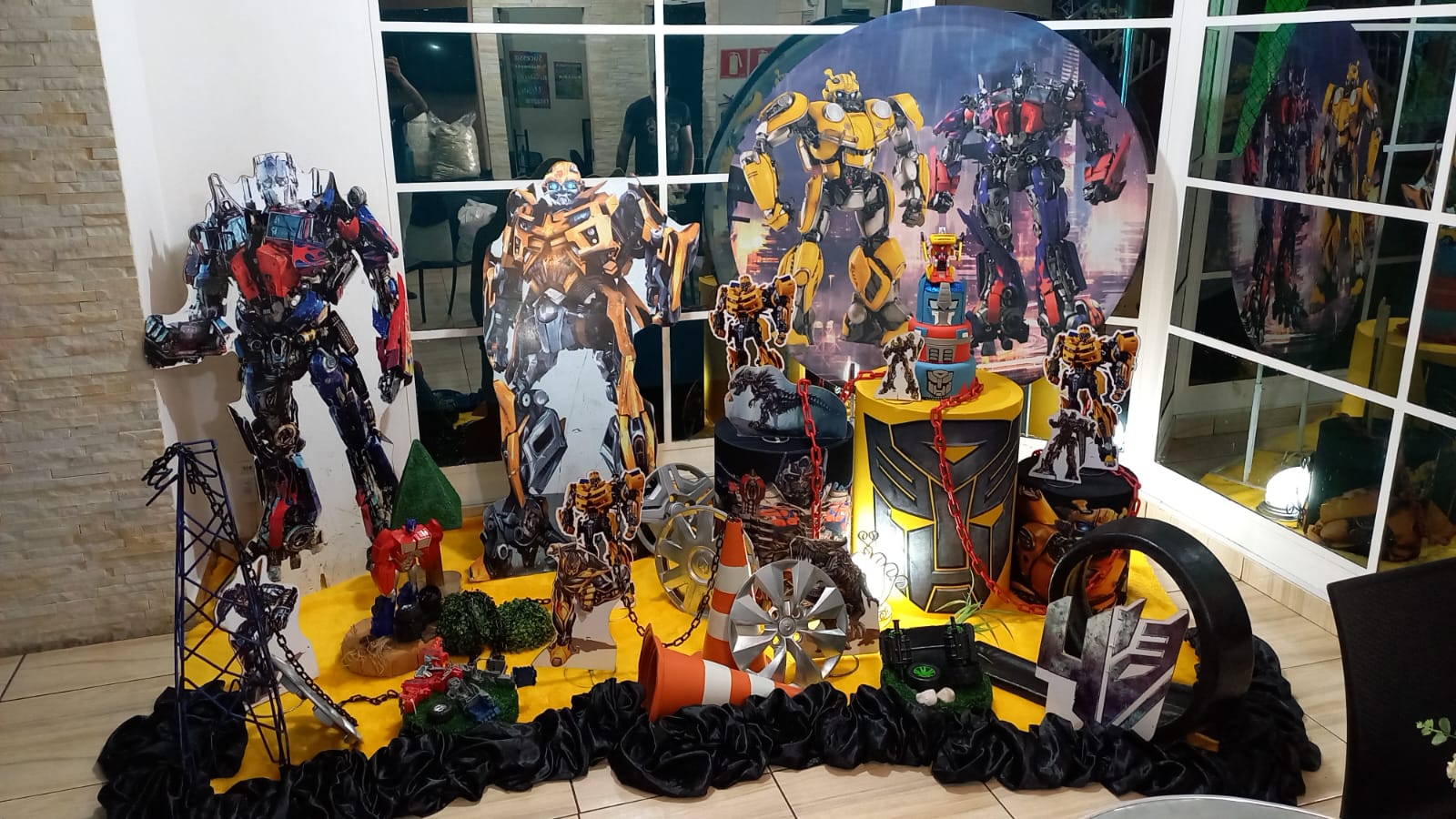 Transformers Mini Table – Família Klasse A