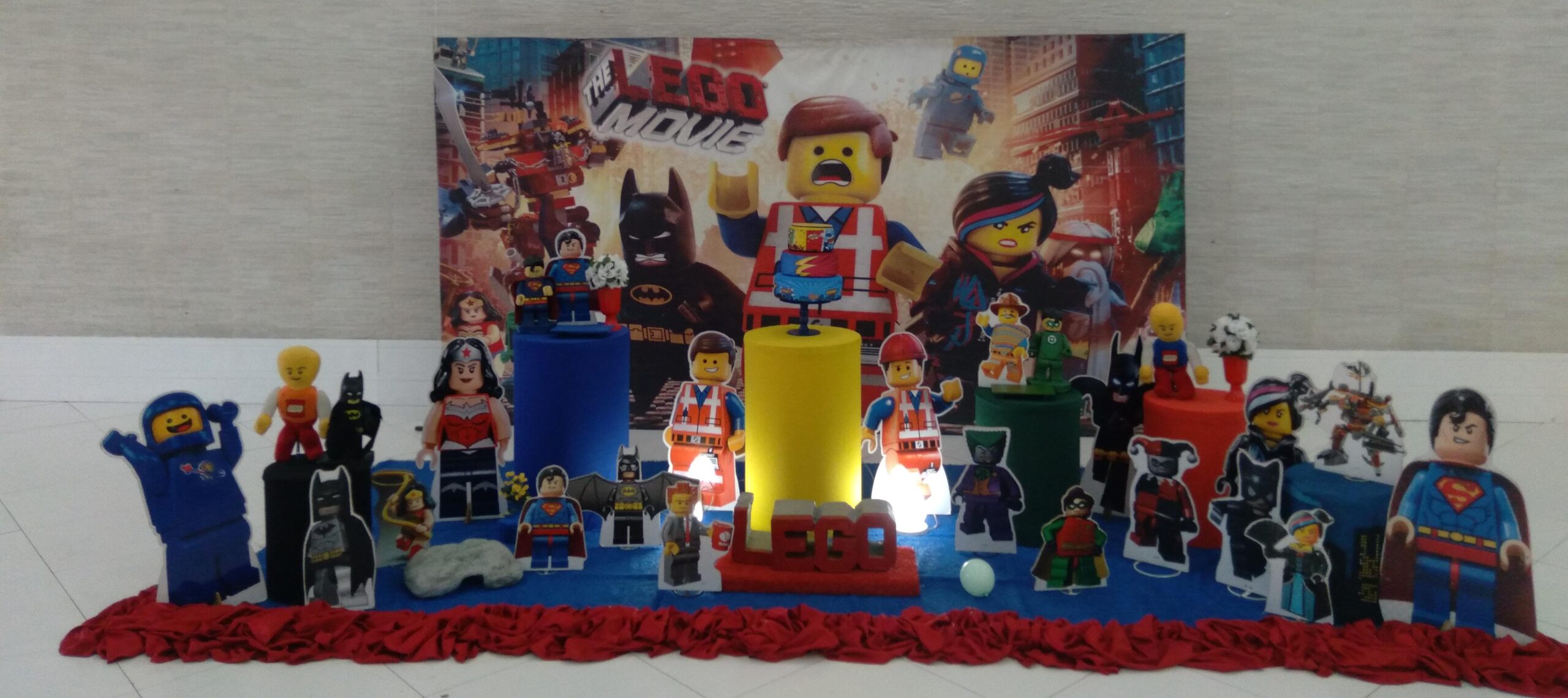 Lego Movie Mini Table – Família Klasse A